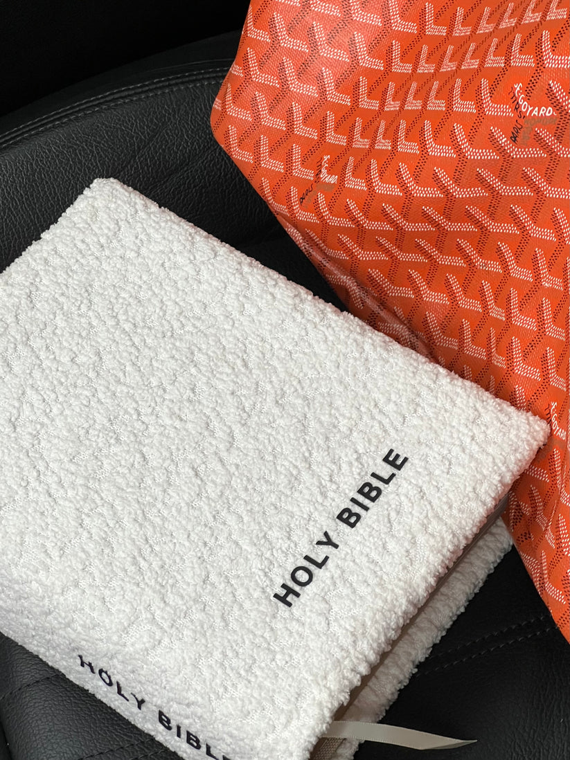 White Bouclé Bible Cover – KAINOS STUDIOS